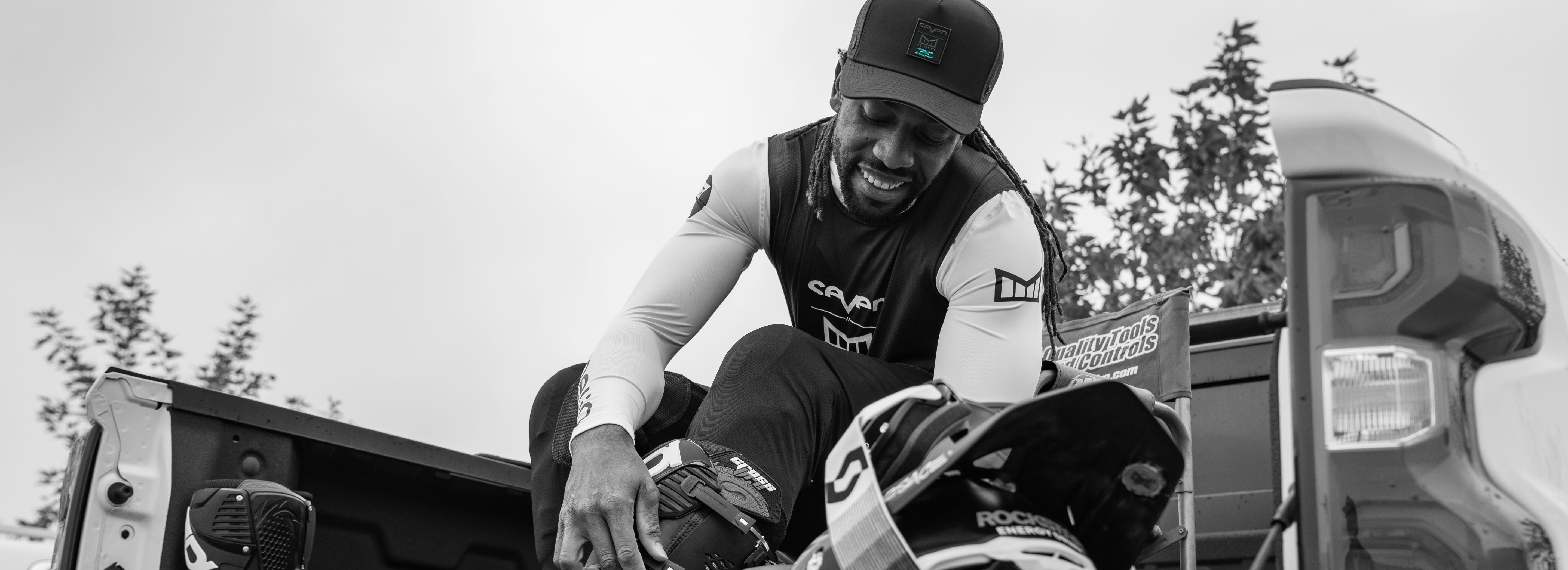 melin x Seven MX Collab