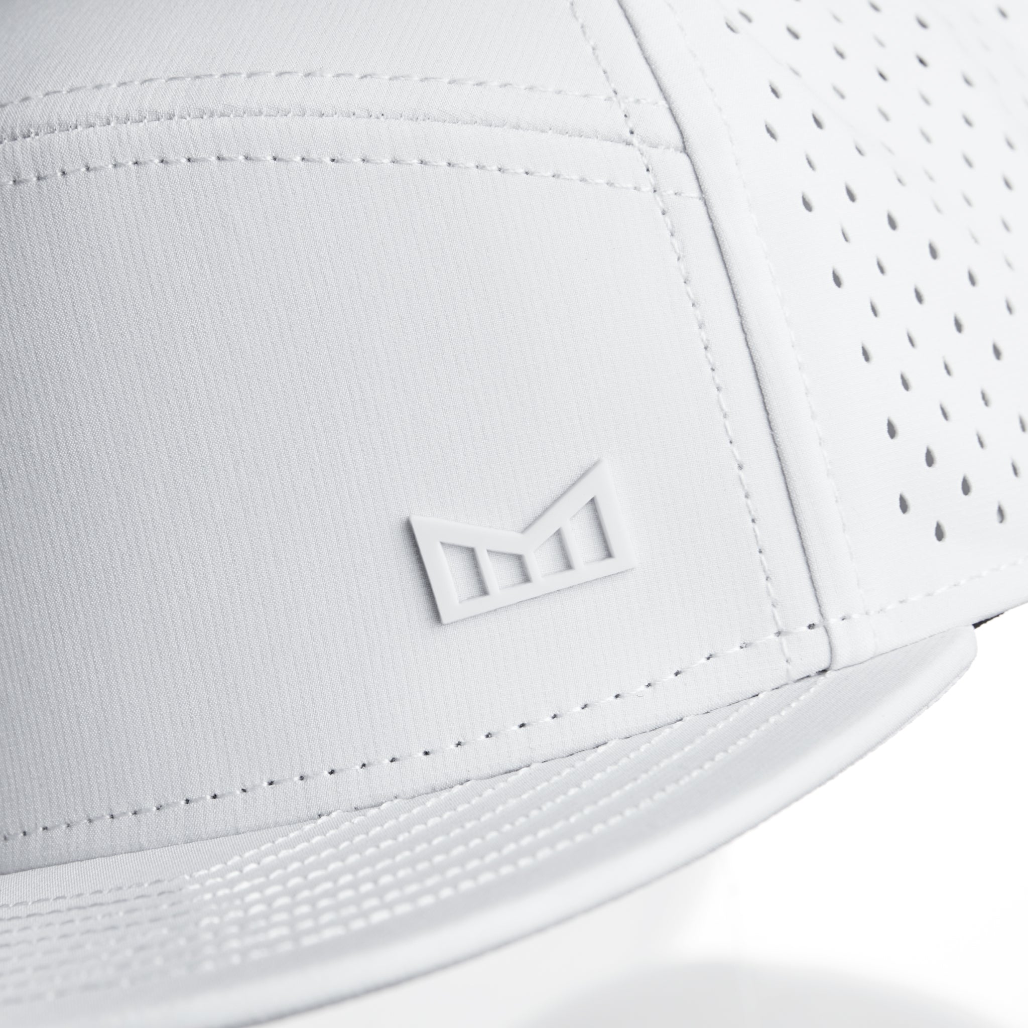 Trenches Icon Hydro Snapback Hat – melin